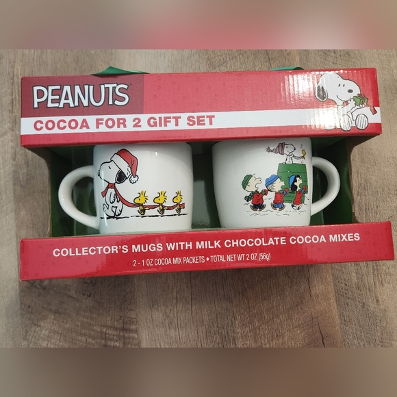 Peanuts | Dining | Peanuts Mugs 2 Collectors Set | Poshmark